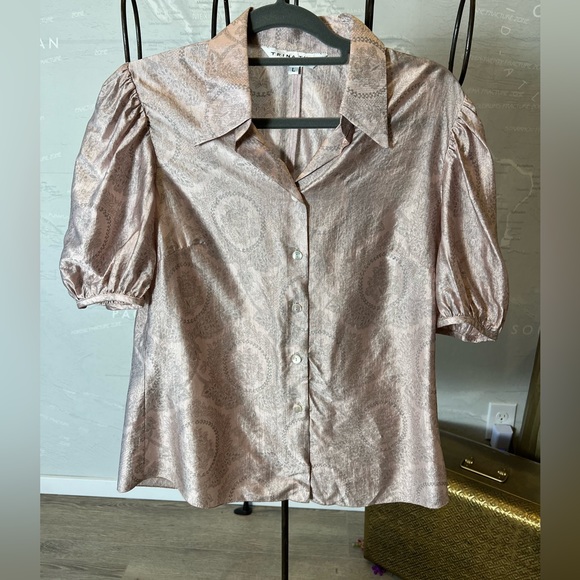 Trina Turk | Tops | New Trina Turk Beautiful Metallic Pink And Silver ...